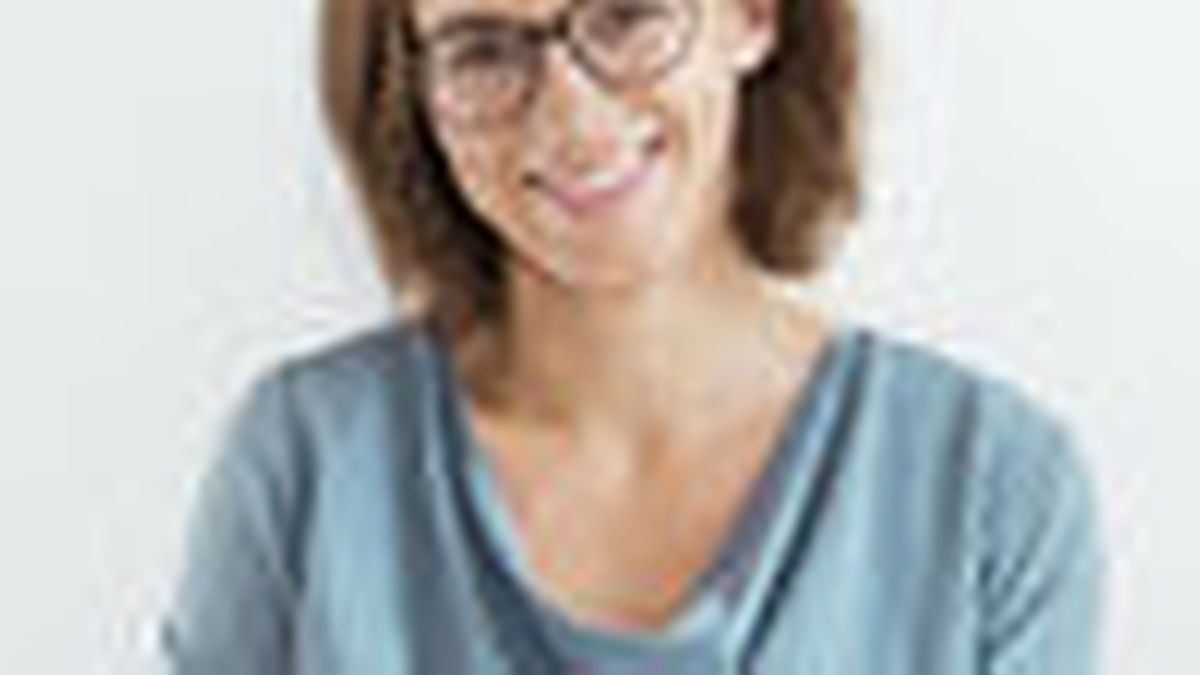 Dr. Julia Friemel